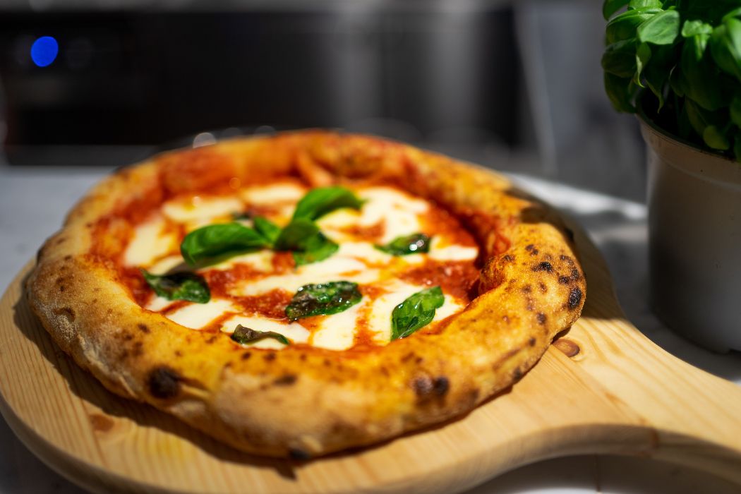 Pizza & Gelato Making in Rome - Facile Tours